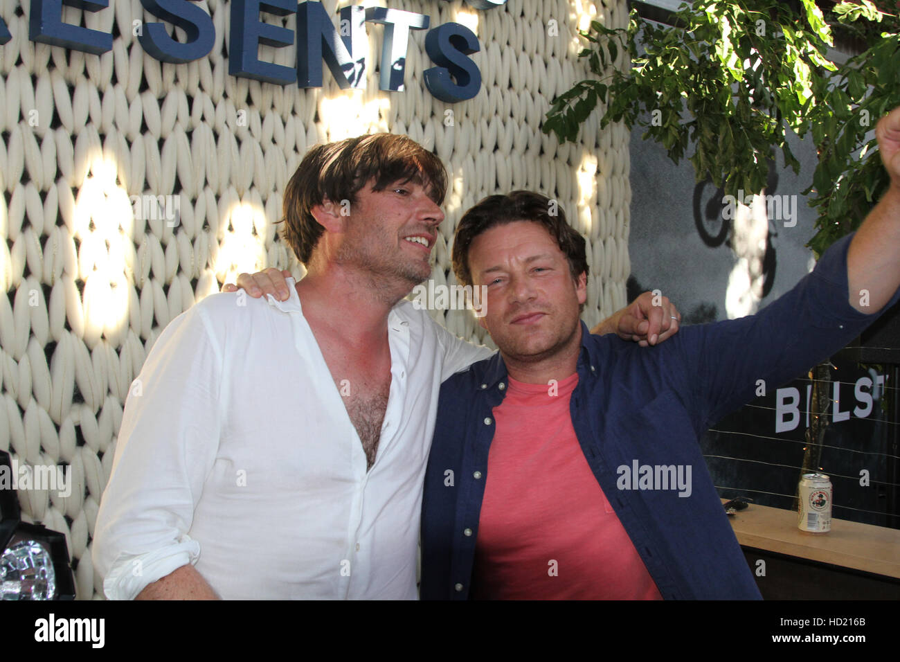 New father Jamie Oliver celebrate's the Big Festival 5th's birthday ...