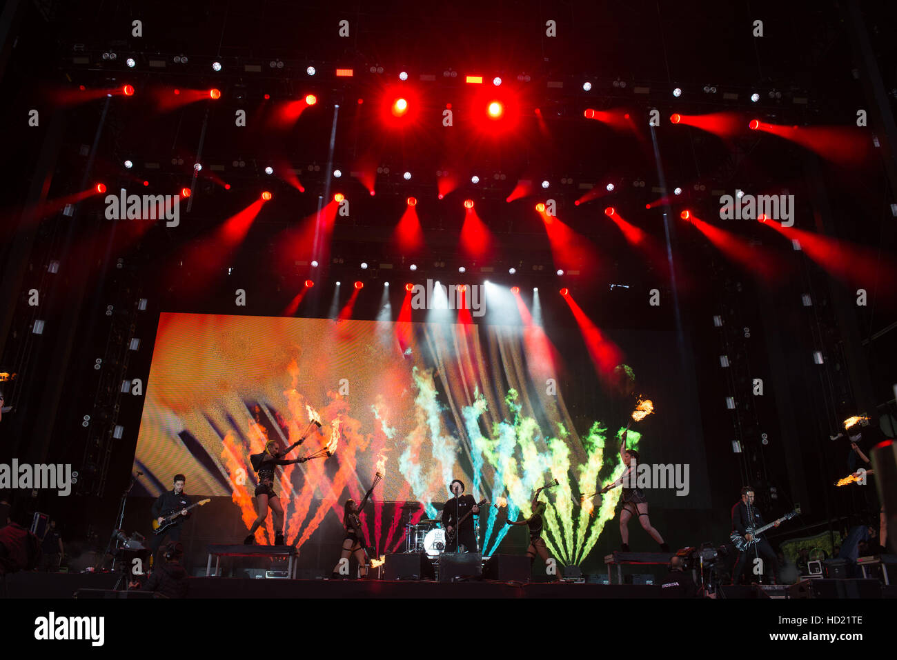 Performances Leeds Festival 2016 Day 1 Featuring: Fall Out Boy Where ...