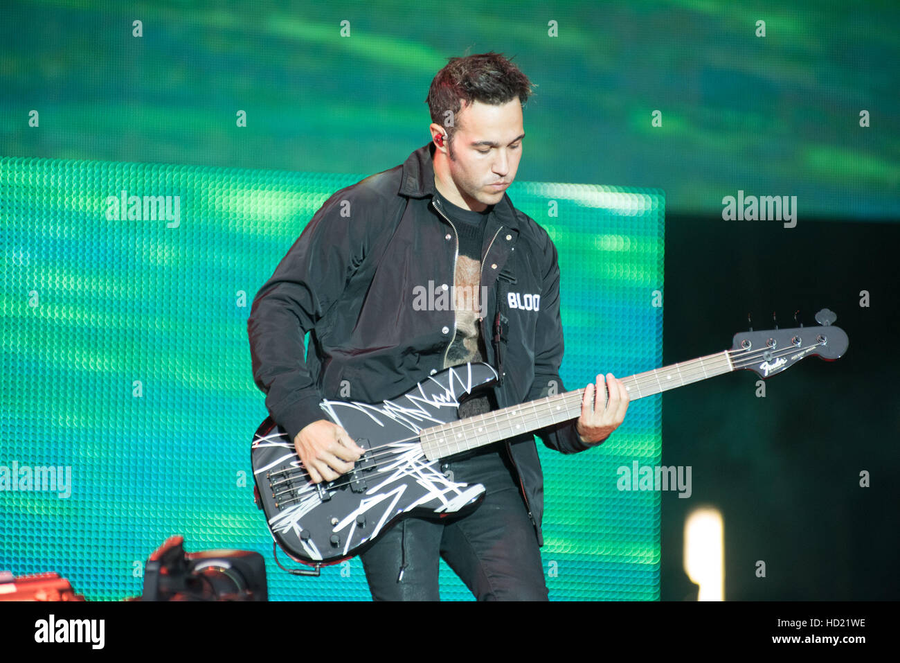Performances Leeds Festival 2016 Day 1 Featuring: Fall Out Boy Where ...