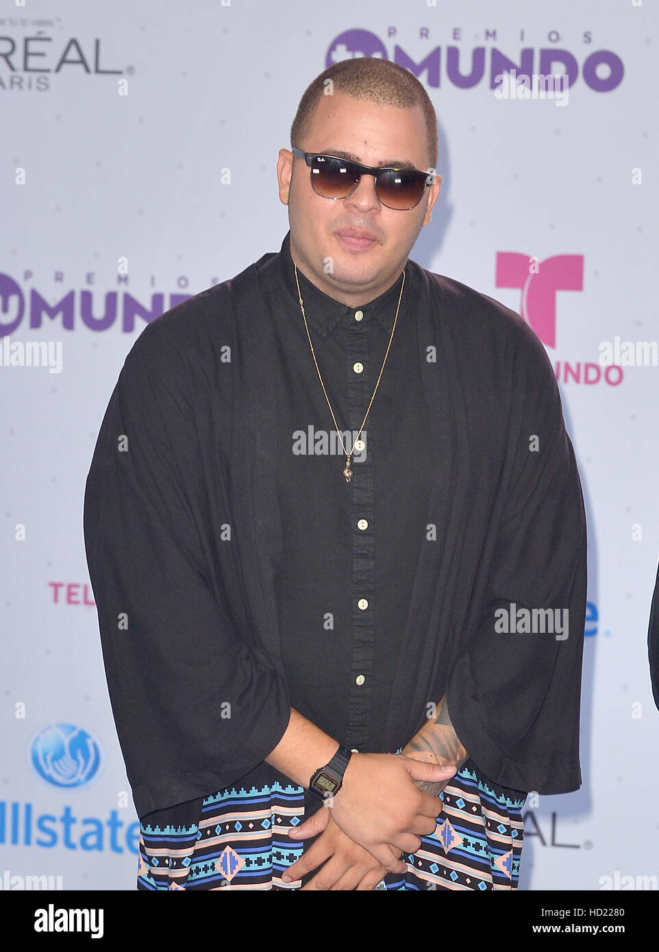 Telemundo's Premios Tu Mundo 'Your World' Awards - Arrivals Featuring ...