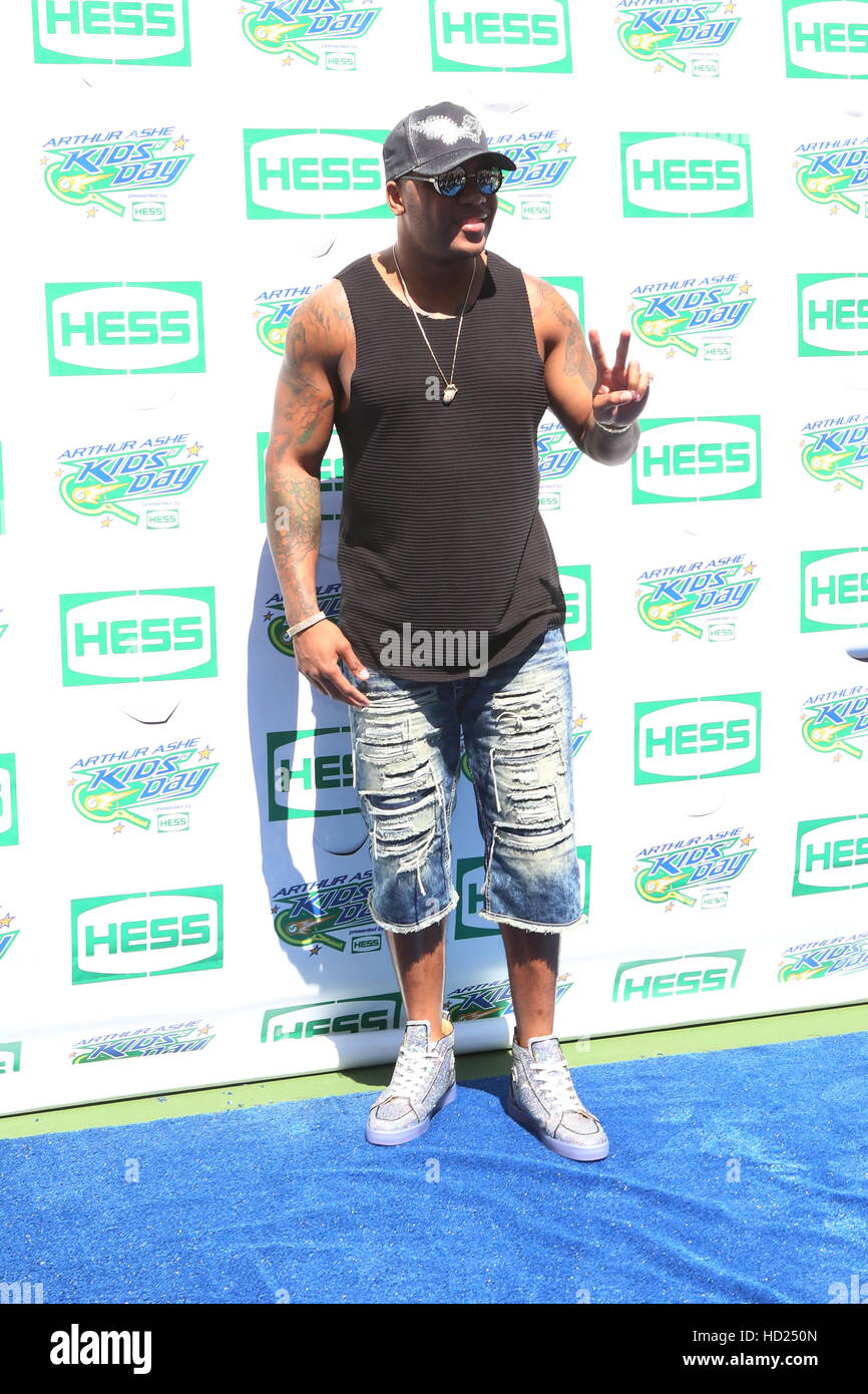 Flo Rida attending the 2016 Arthur Ashe Kids' Day held at the USTA ...