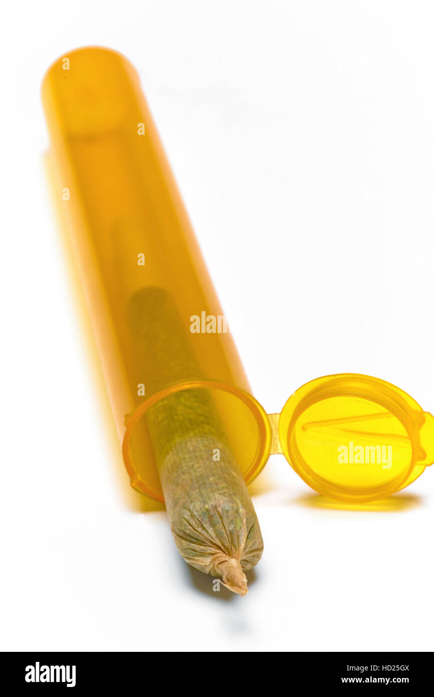 Rolled marijuana joint Stock Photo - Alamy
