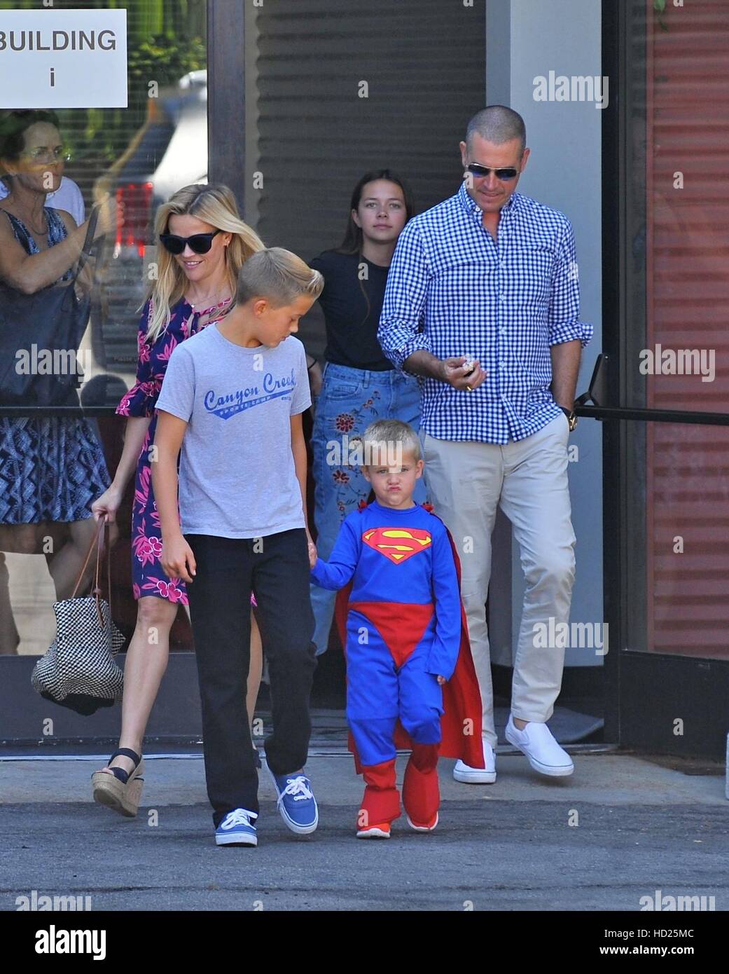 Reese Witherspoon attending church with her family in Brentwood ...