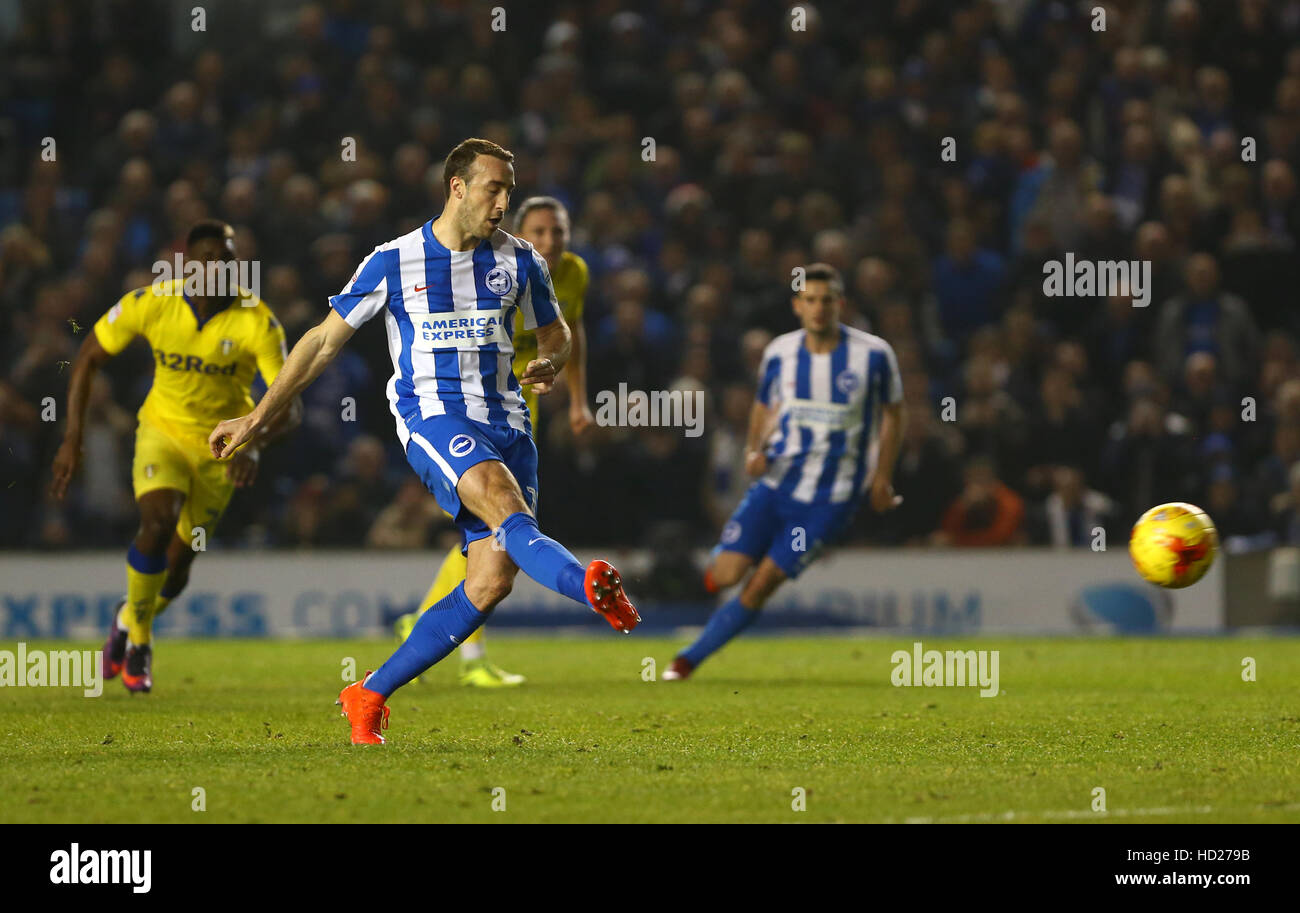 Amex stadium brighton leeds hi-res stock photography and images - Alamy