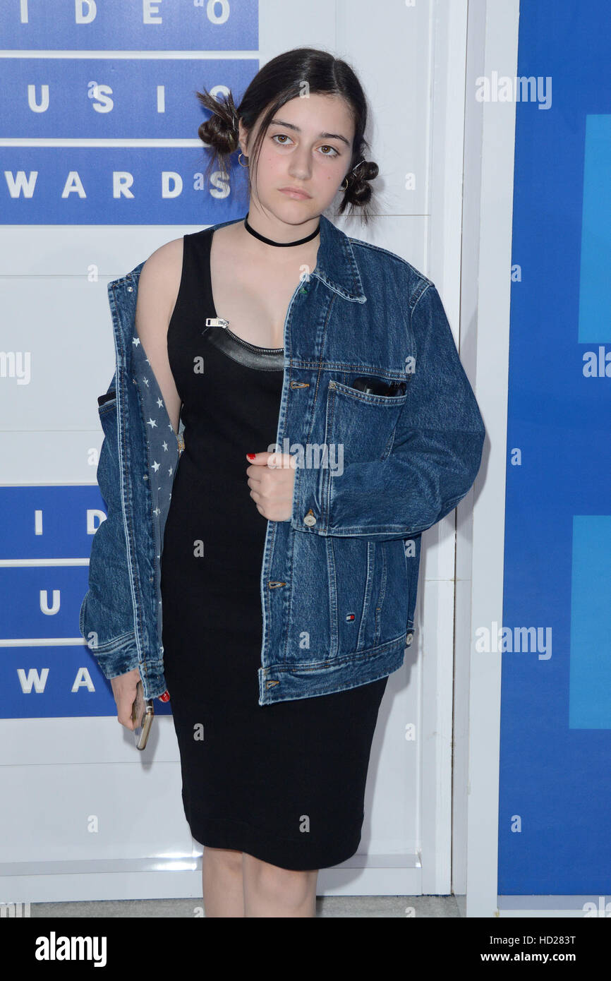 Dana baby attending mtv video hi-res stock photography and images - Alamy
