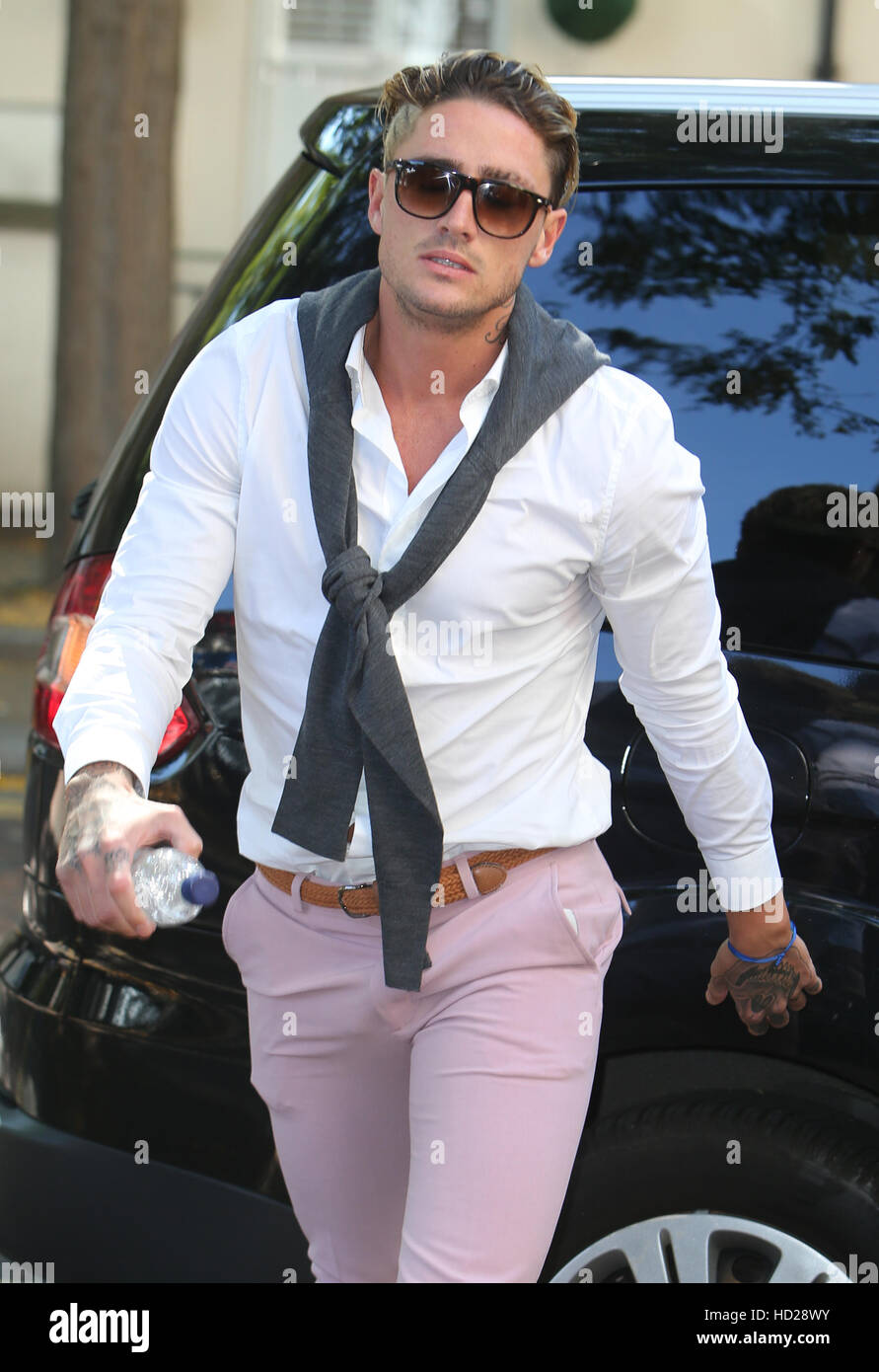 Stephen Bear outside ITV Studios Featuring: Stephen Bear Where: London ...