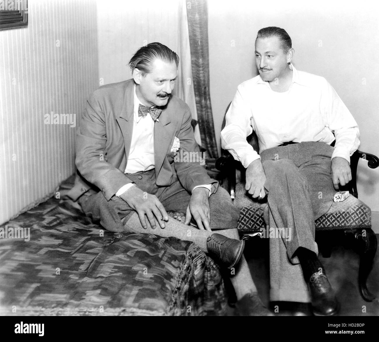 Lionel Barrymore with brother John Barrymore in Lionel's dressing room ...