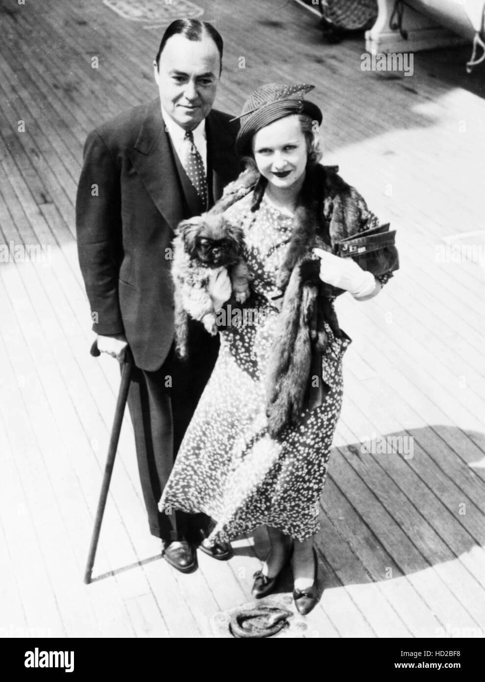 From left: Gene Markey, Joan Bennet arrivng in New York aboard the ...