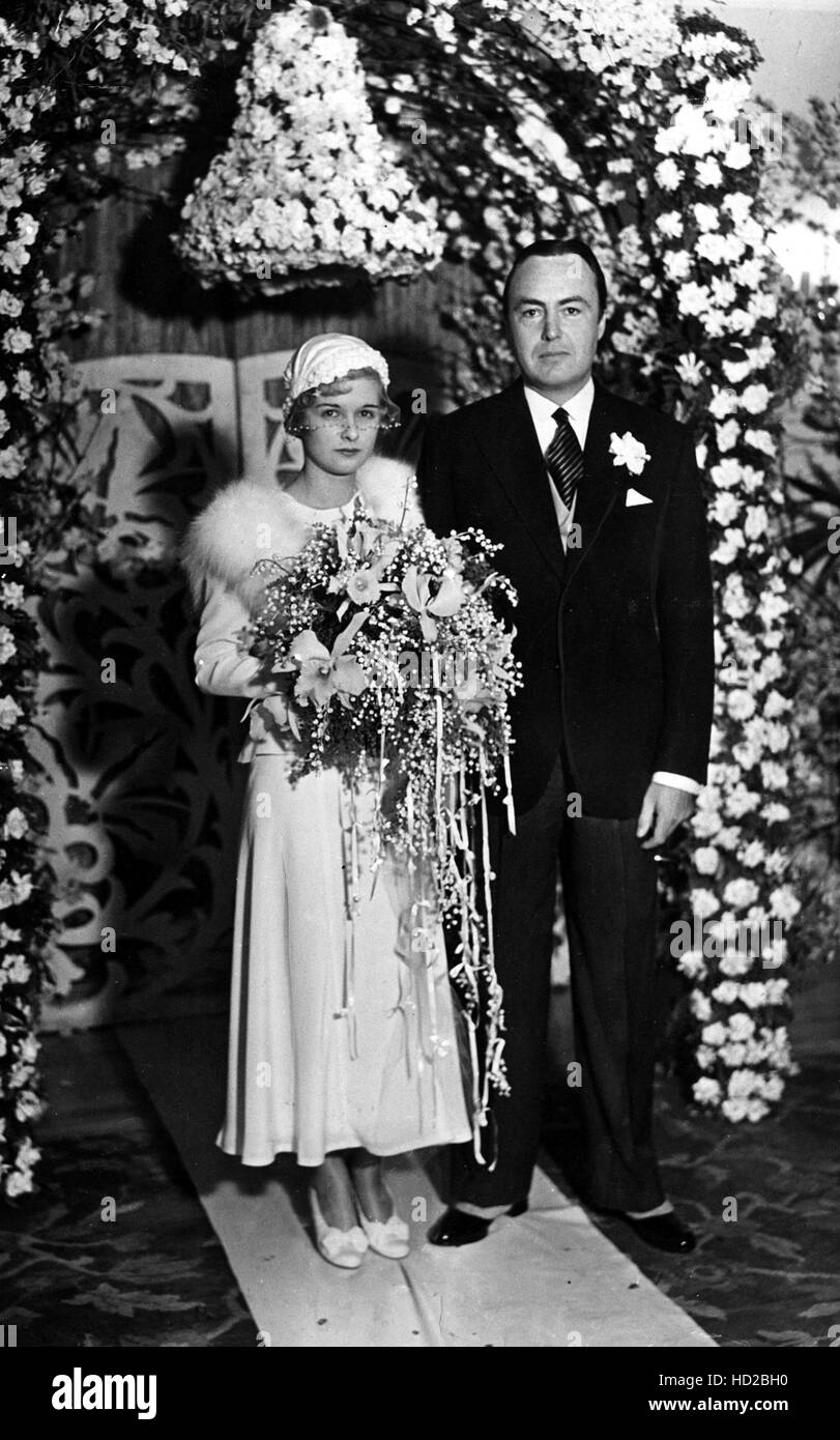 JOAN BENNETT, with husband Gene Markey on their wedding day in Los ...