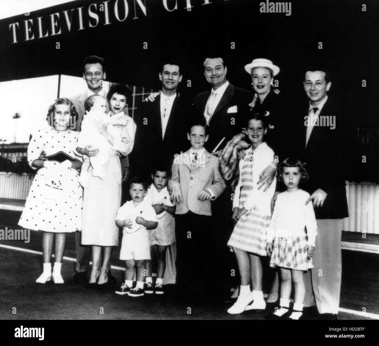 Johnny Carson, wife Jody, and their three sons with Red Skelton and his ...