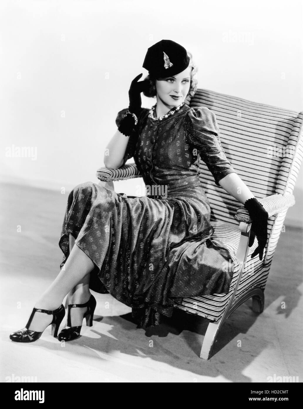 June Lang wears a three-quarter sleeve print dress, 1937. ©20th Century ...