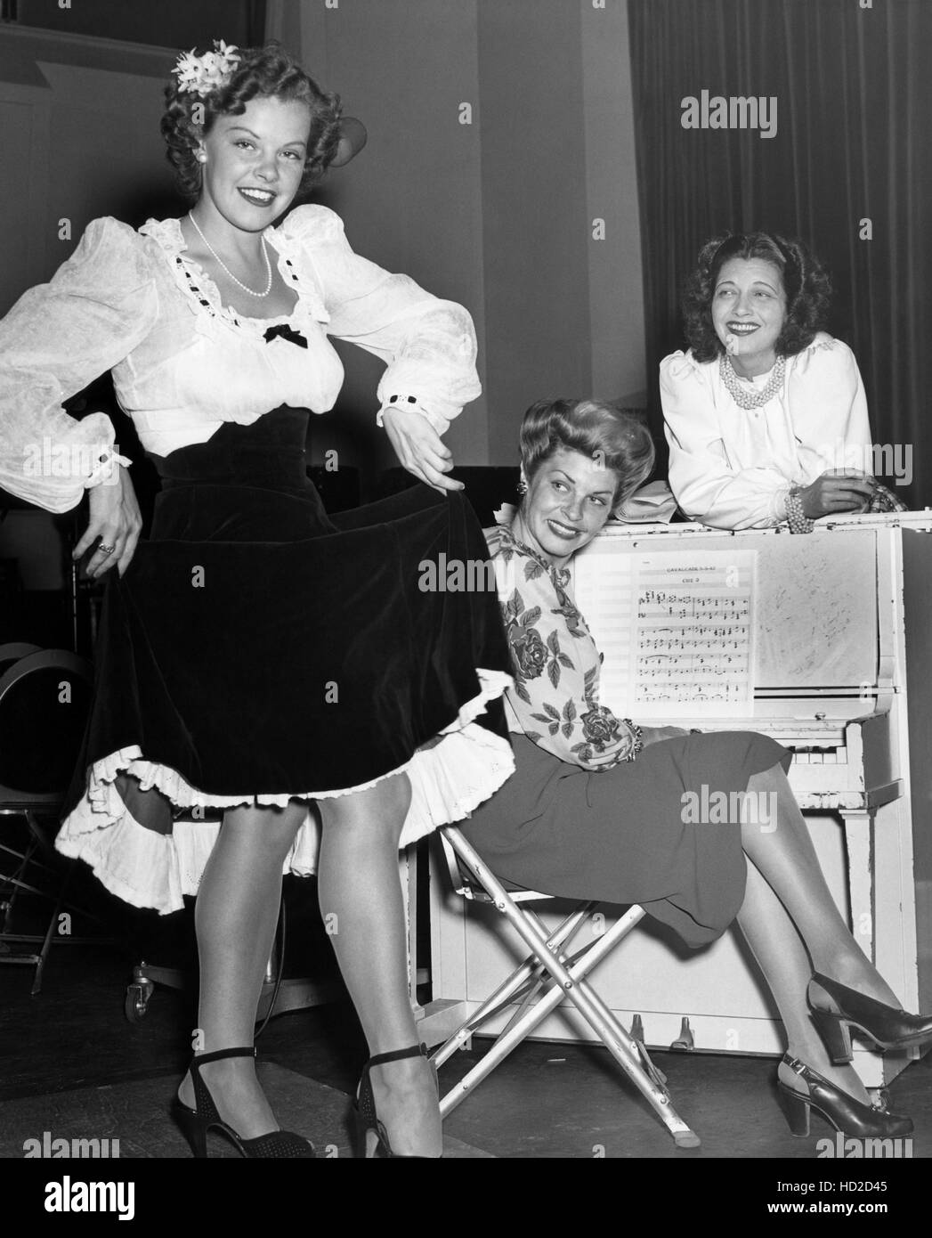 Mitzi Mayfair, Martha Raye, Kay Francis, July 1943 Stock Photo - Alamy