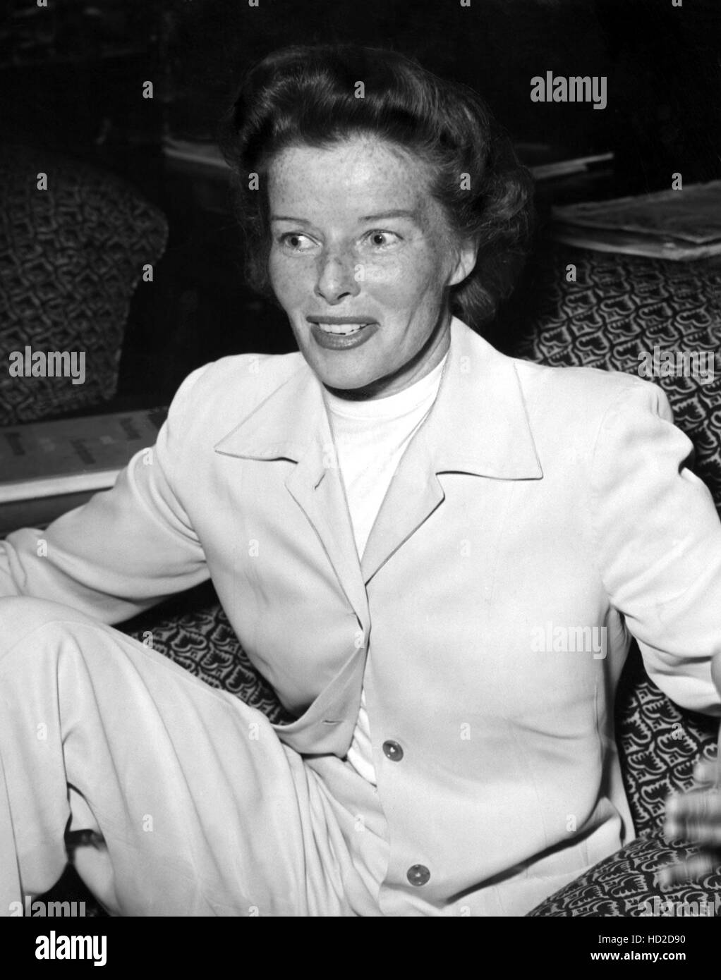 Katharine Hepburn in England in 1952 Stock Photo - Alamy