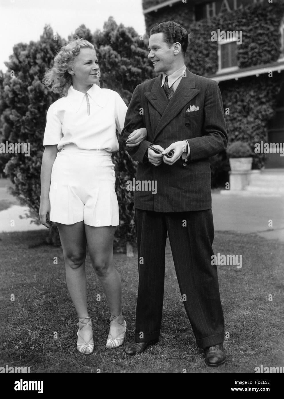From left, Lyda Roberti, with her brother, Robert Roberti, on the Hal ...