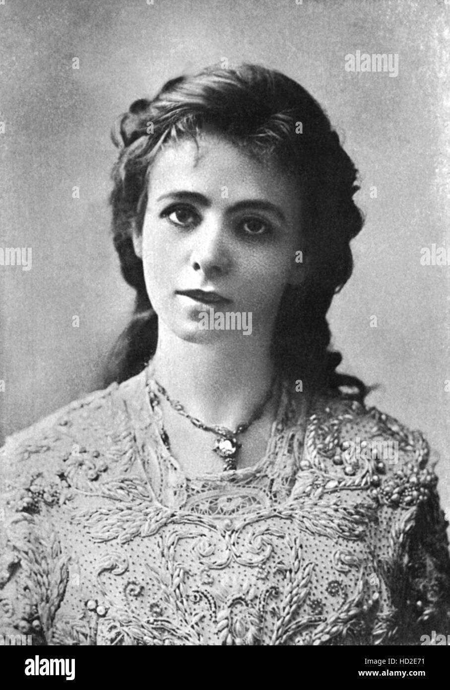 Maude Adams, ca. 1906 Stock Photo - Alamy