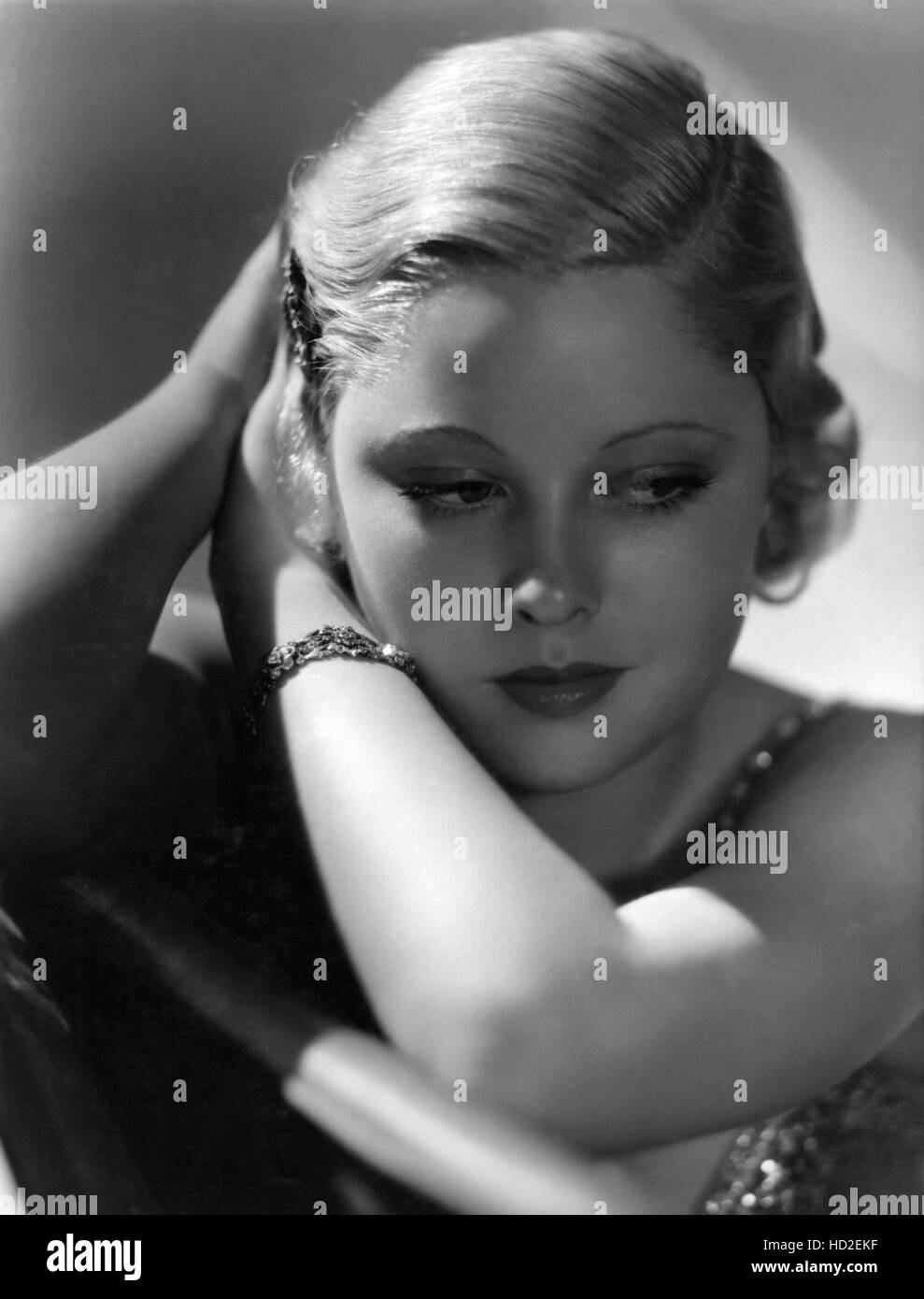 Mary Carlisle, MGM portrait by Hurrell, ca. 1932 Stock Photo - Alamy