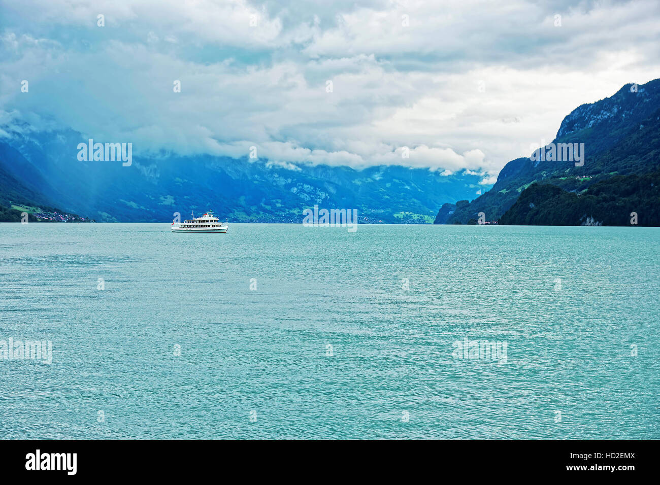 Switzerland bernese oberland lake swiss ferry alpine hi-res stock ...