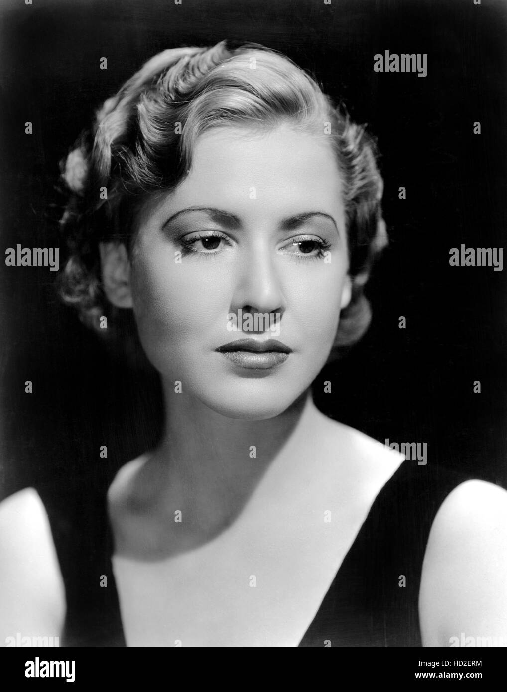 Mae Clarke, photo by Clarence Sinclair Bull, ca. 1934 Stock Photo - Alamy