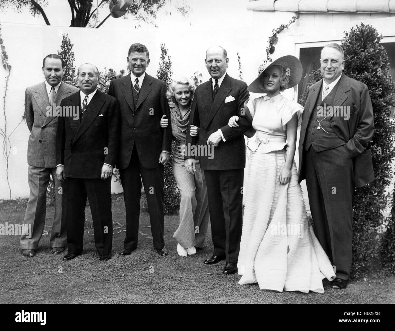 Hal B. Wallis, Louis B. Mayer, Chicago Mayor Edward Kelly, Joan ...