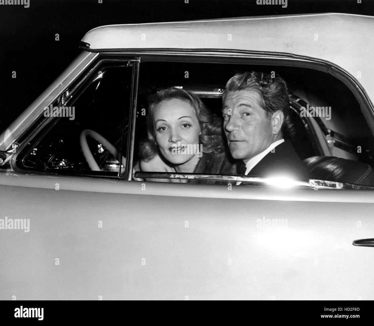 Marlene Dietrich, Jean Gabin, ca. 1940s Stock Photo - Alamy