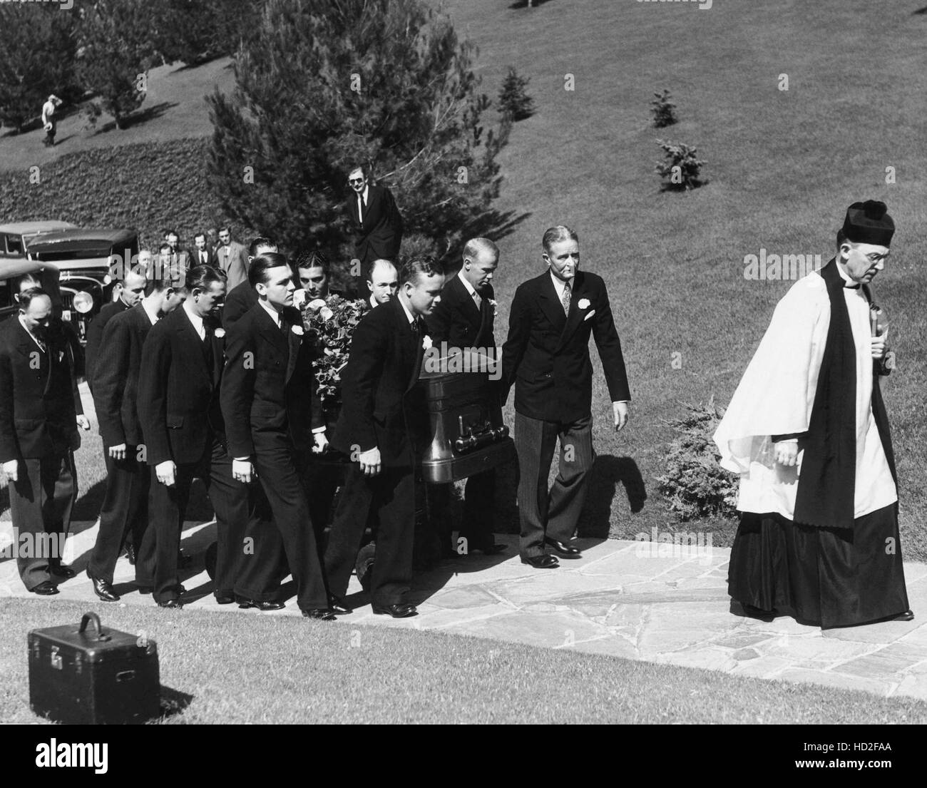 Funeral of Marie Dressler, Forest Lawn Cemetery, Glendale, California ...