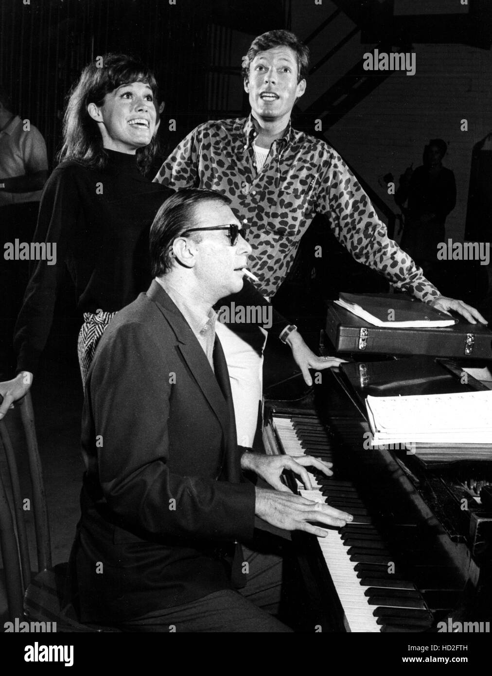 MARY TYLER MOORE, with Richard Chamberlain, and composer Bob Merrill ...