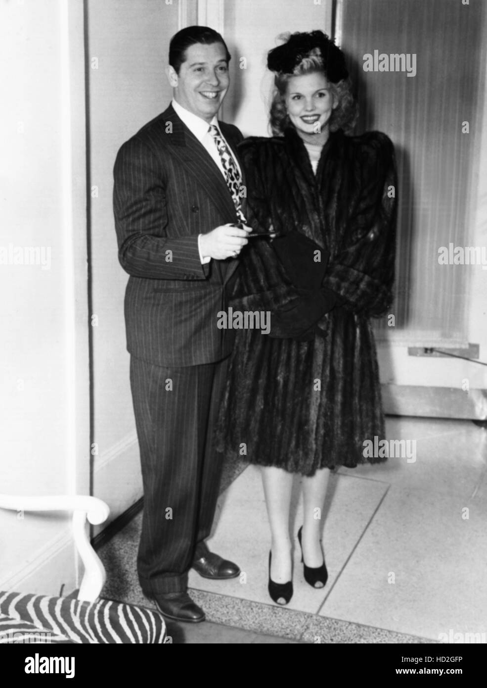 Milton Berle (left) and wife Joyce Mathews at El Morocco, 1940s Stock ...