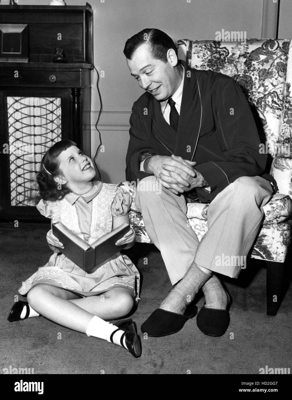 MIlton Berle and daughter Vickie, 05-23-1952 Stock Photo - Alamy