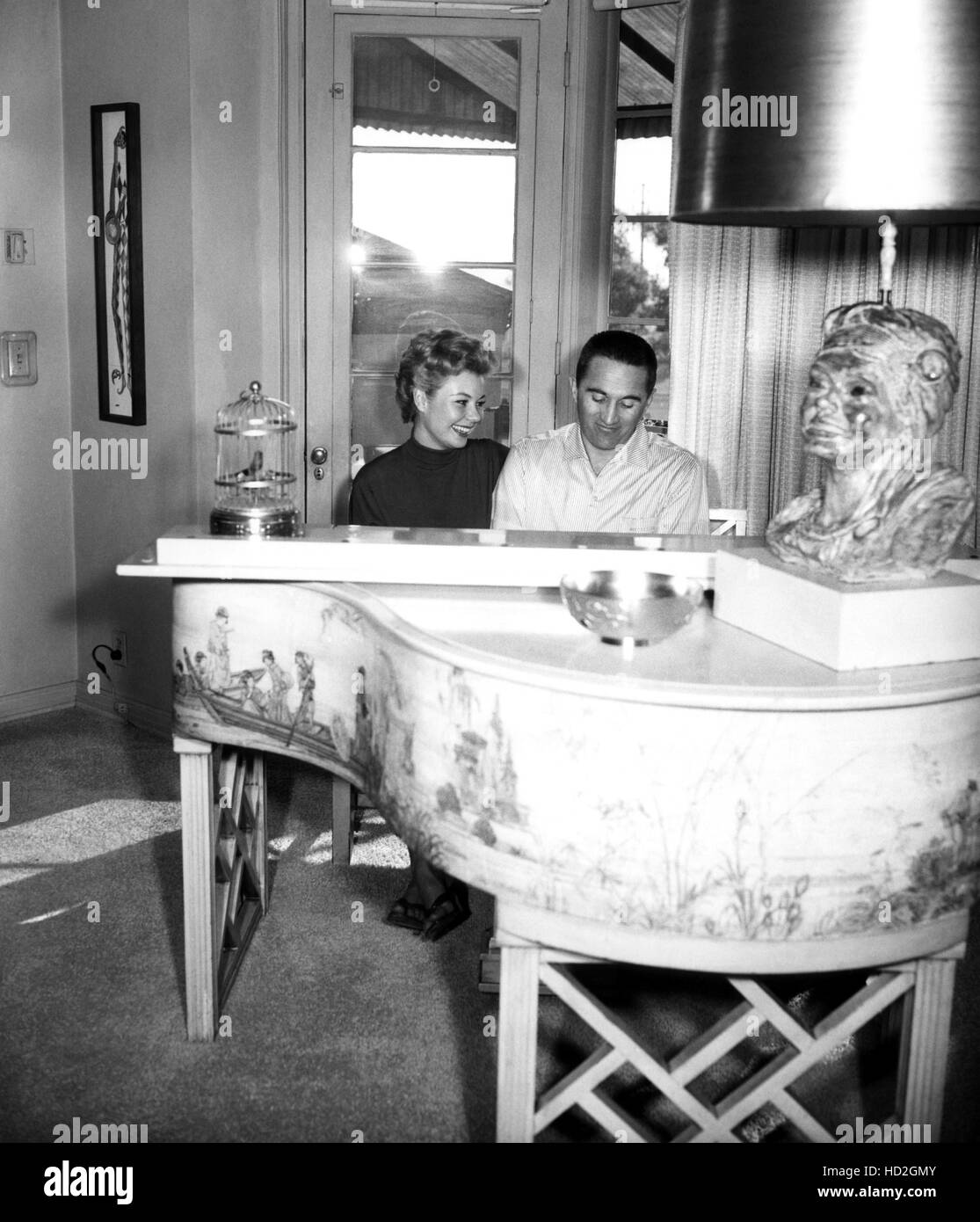 Mitzi Gaynor with husband Jack Bean at their home, ca. 1950s Stock ...