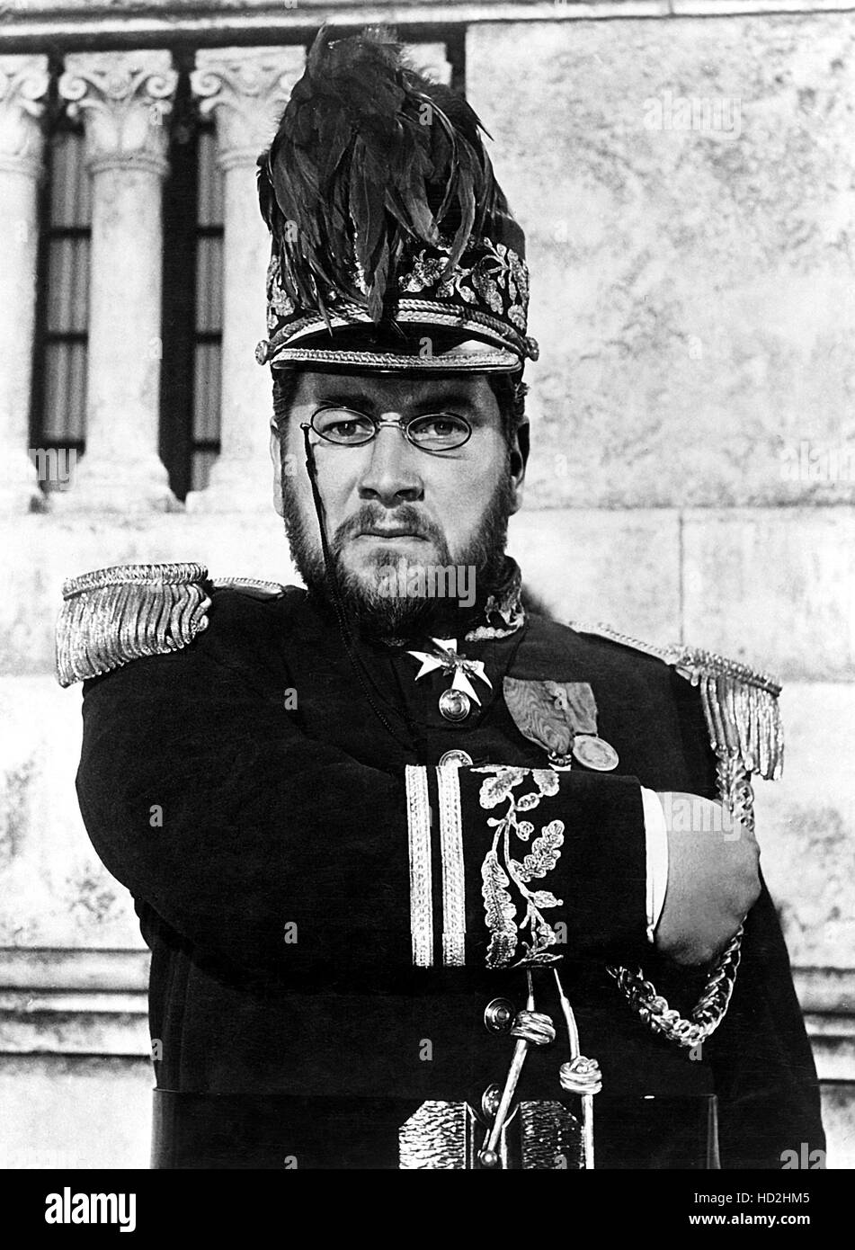 ROMANOFF AND JULIET, Peter Ustinov, 1961 Stock Photo - Alamy