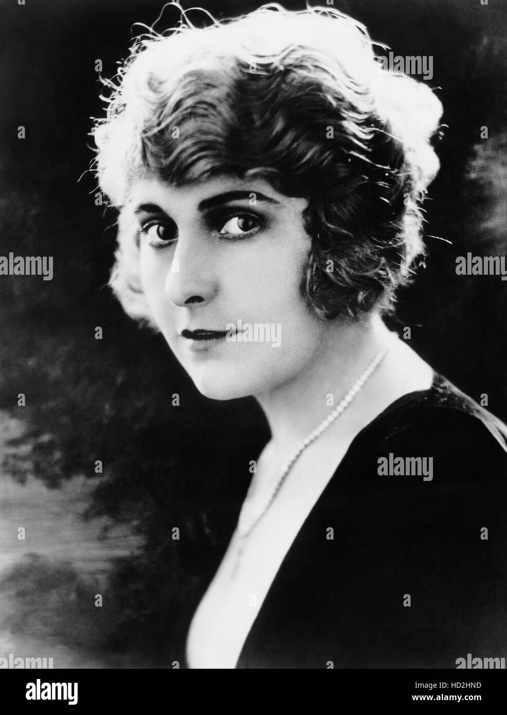 Pearl White, ca. 1920 Stock Photo - Alamy