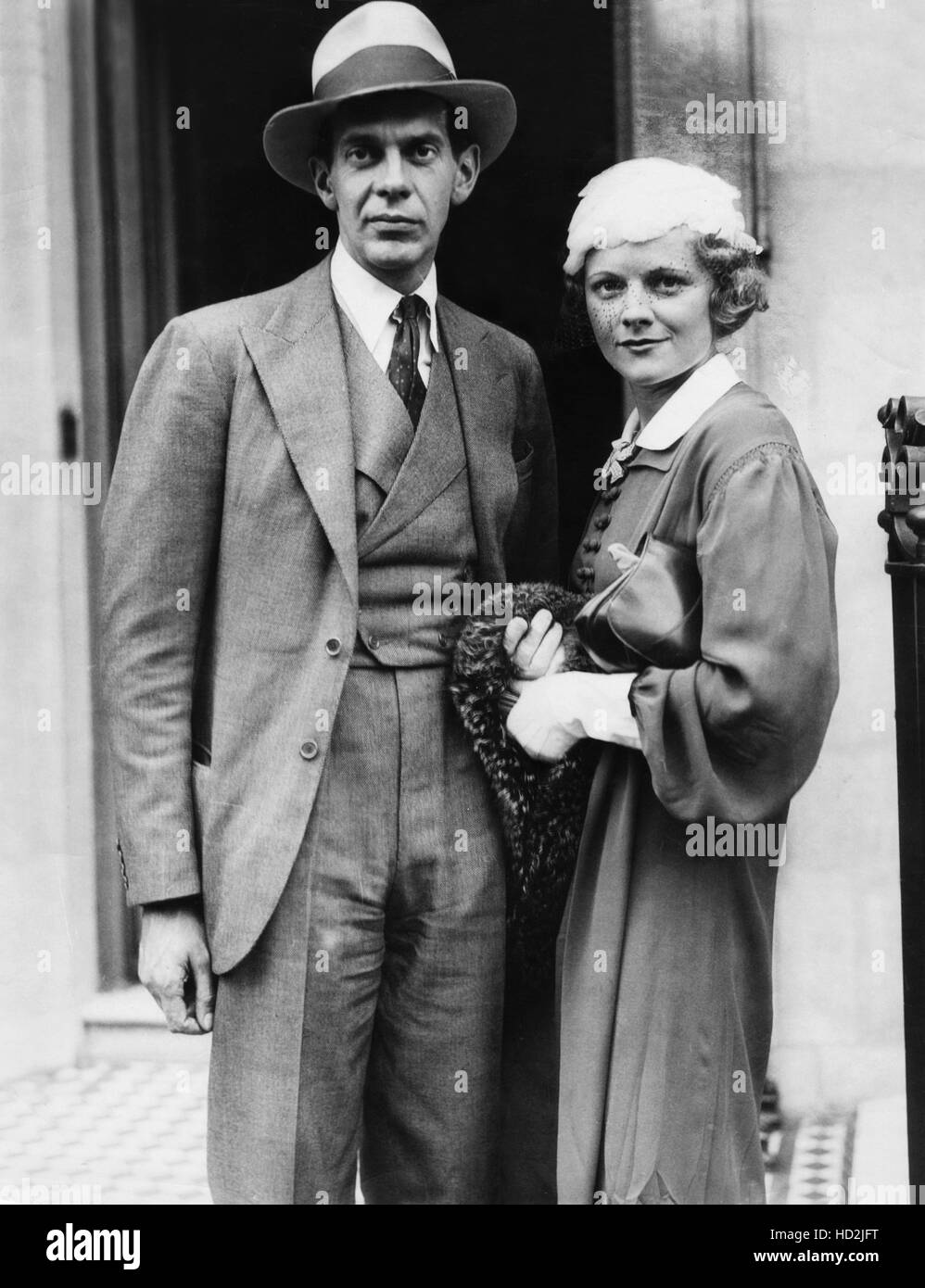 From left: Raymond Massey, Adrianne Allen in London, 1932 Stock Photo ...