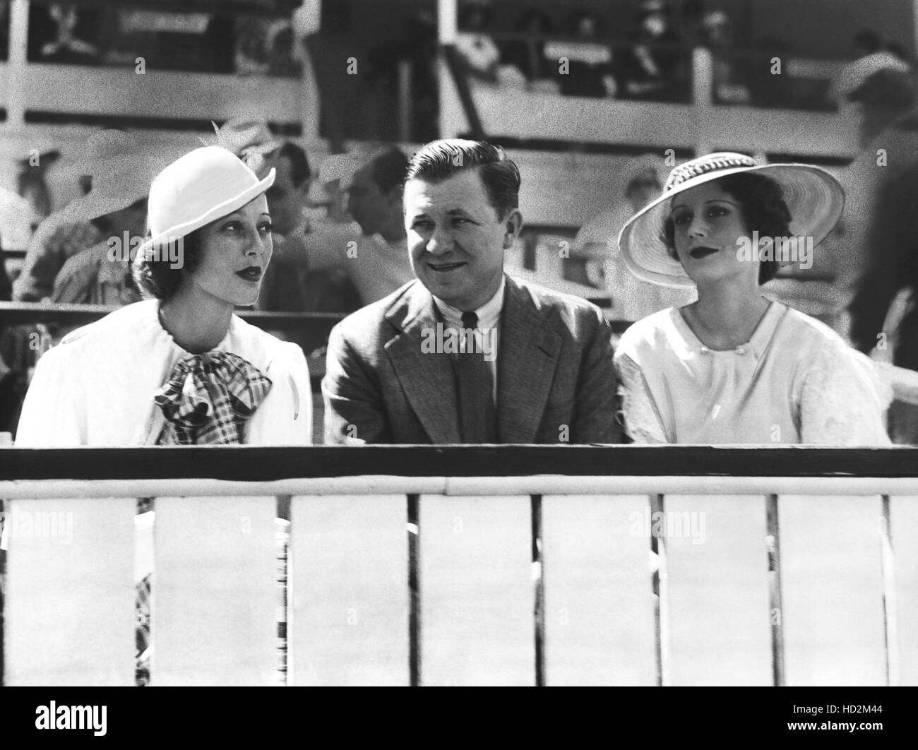 From left, Loretta Young, Stuart Erwin, June Collyer, at Junior League ...