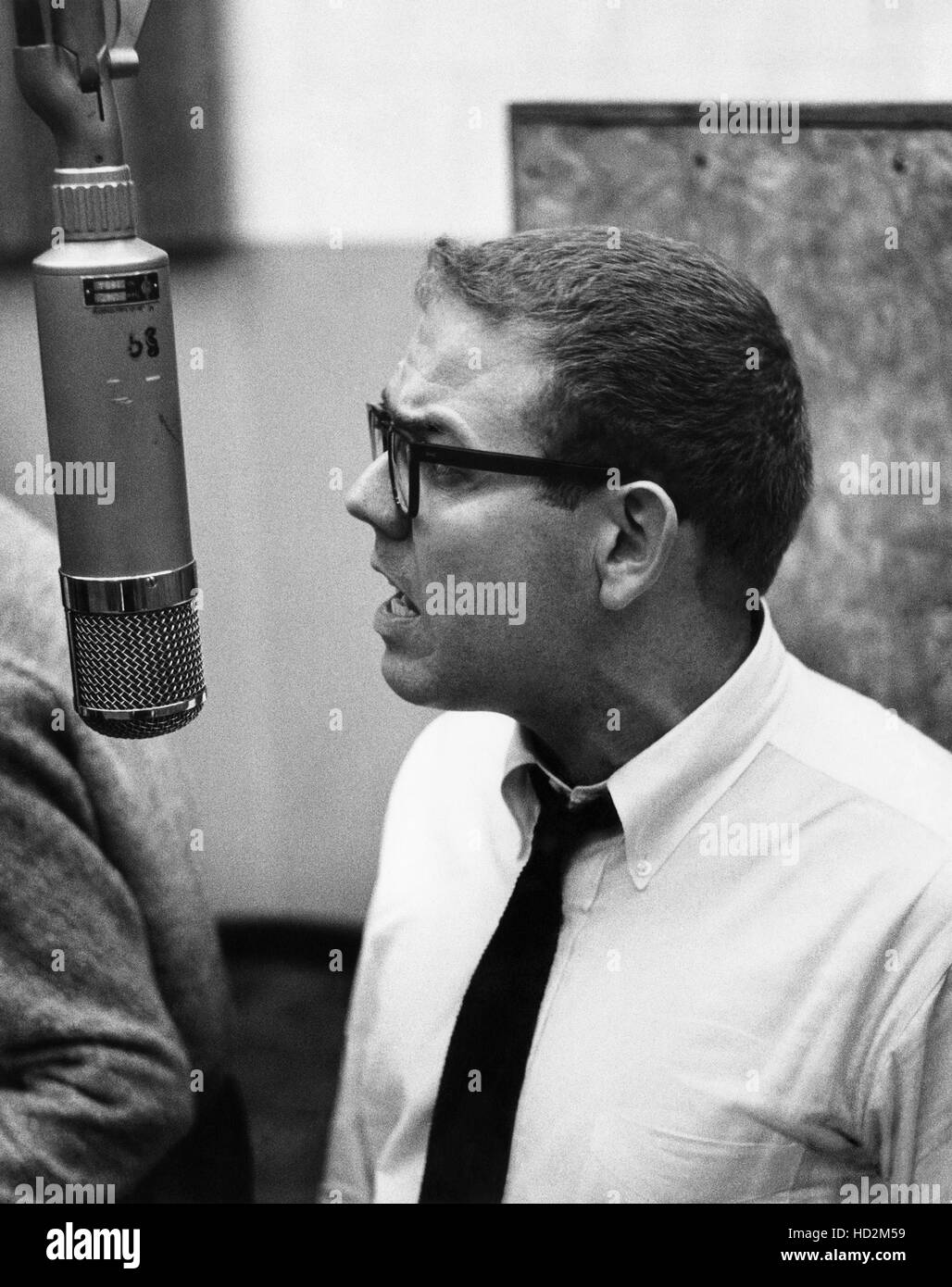 Humorist Stan Freberg, 1962 Stock Photo - Alamy