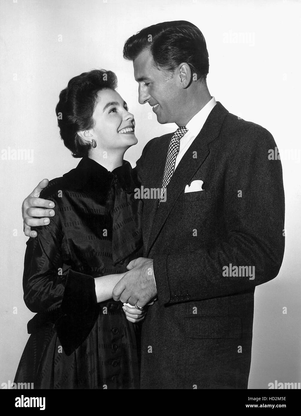 Jean Simmons and Stewart Granger at announcement of their engagement ...