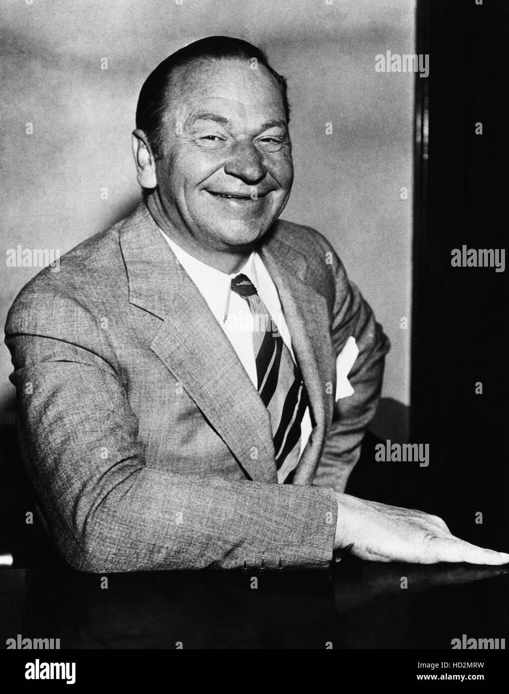 Wallace Beery, in a Los Angeles court, where actress Barbara Bedford is ...