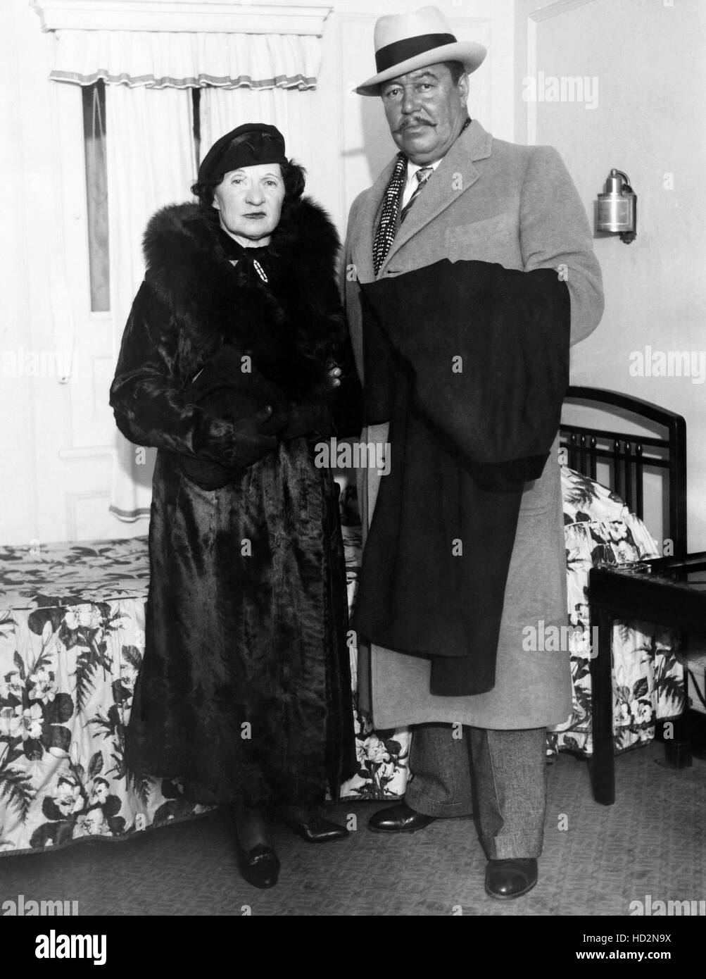 Warner Oland, right, and his wife, Edith Oland, sailing for South ...