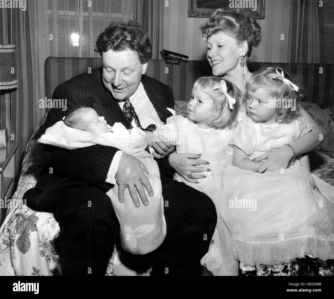 From left: Leo Slezak, Walter Slezak, Ingrid Slezak, Erika Slezak ...