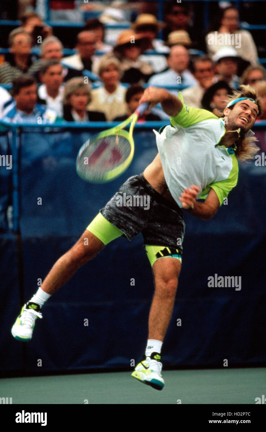 ANDRE AGASSI, US Open, 1991, television Stock Photo - Alamy