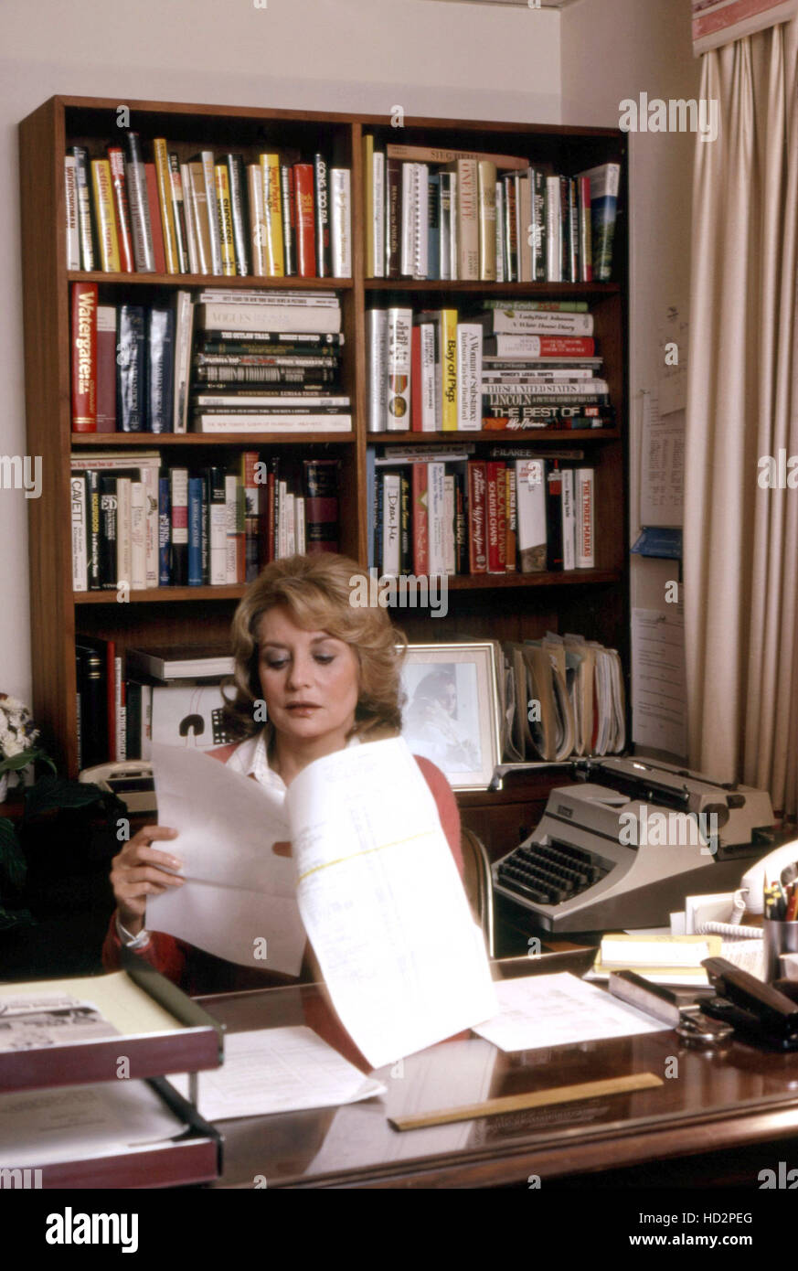Barbara Walters portrait ca. 1979, photo: Robert Phillips / Everett ...