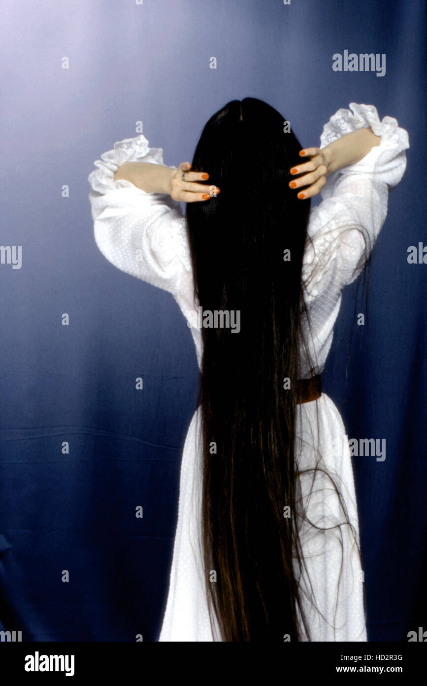 Crystal Gayle, 1984, photo: Robert Phillips/Everett Collection Stock ...