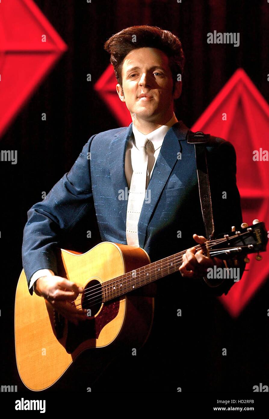 Jason Mraz Performing on 'American Dreams' as Singer Dion, Sunset Gower ...