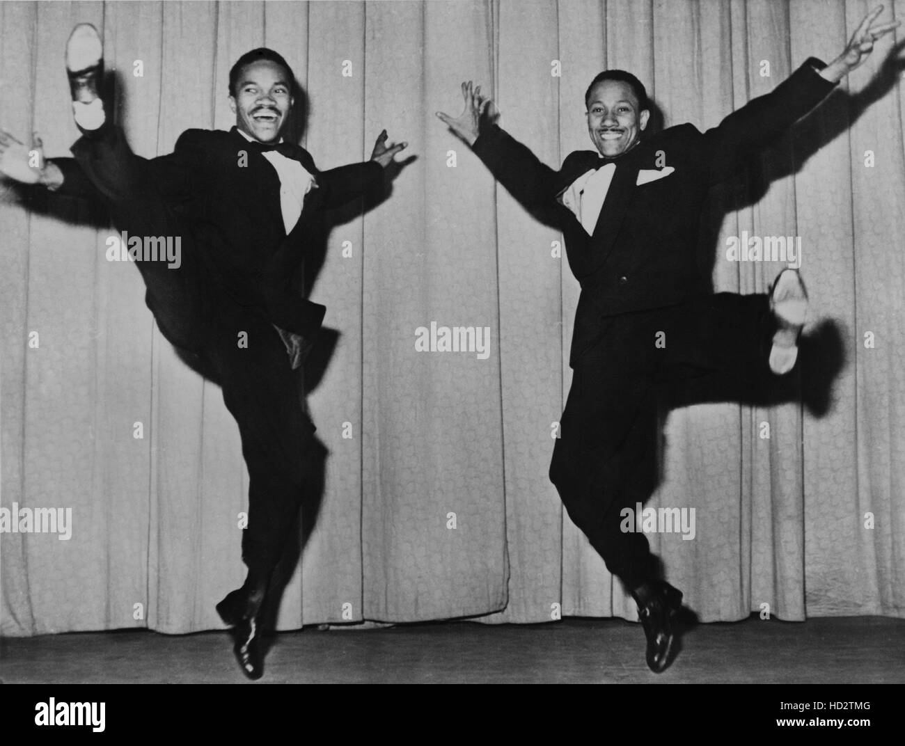 Nicholas Brothers, Harold and Fayard Nicholas, 1940s Stock Photo - Alamy