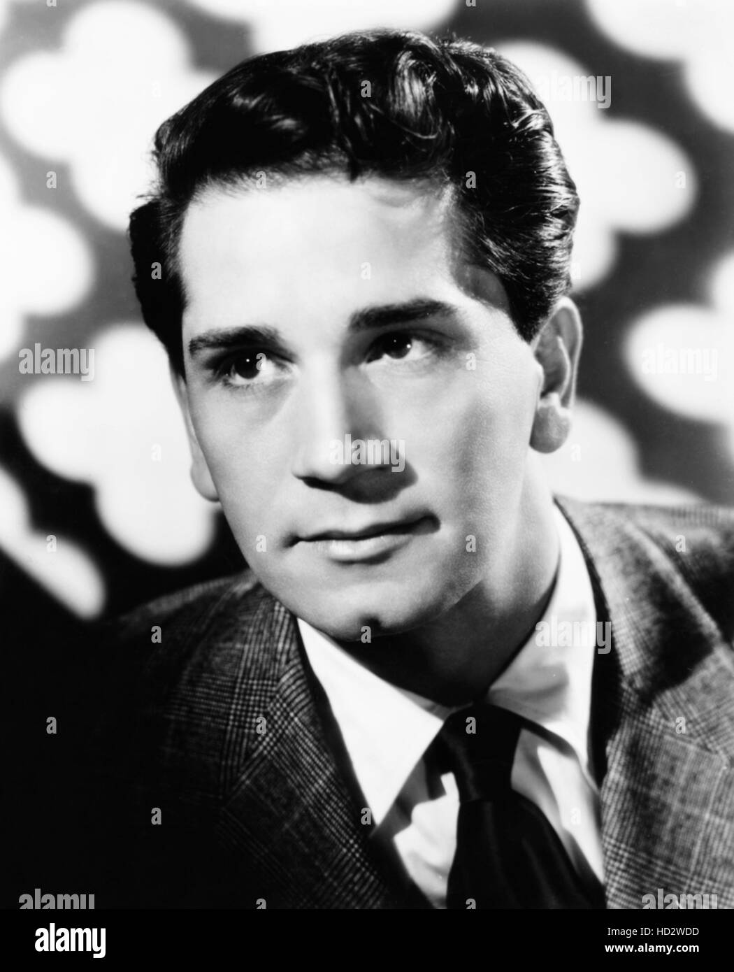Richard Conte, 1940s Stock Photo - Alamy