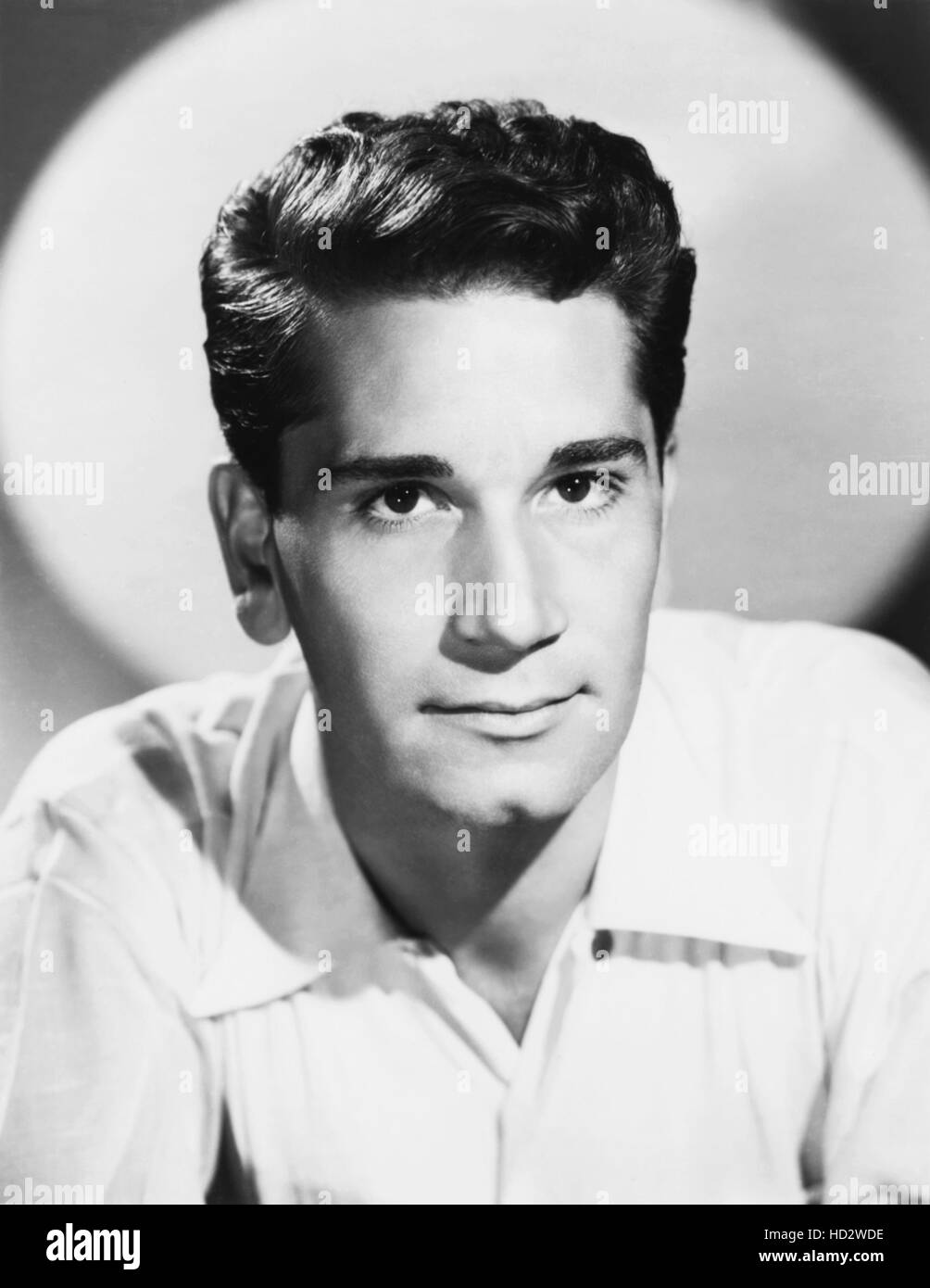 Richard Conte, 1940s Stock Photo - Alamy