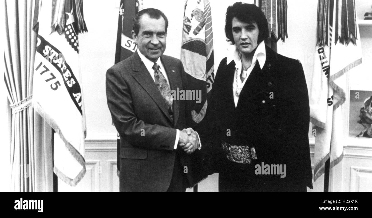 Richard Nixon meets with Elvis Presley at the Oval Office, December ...
