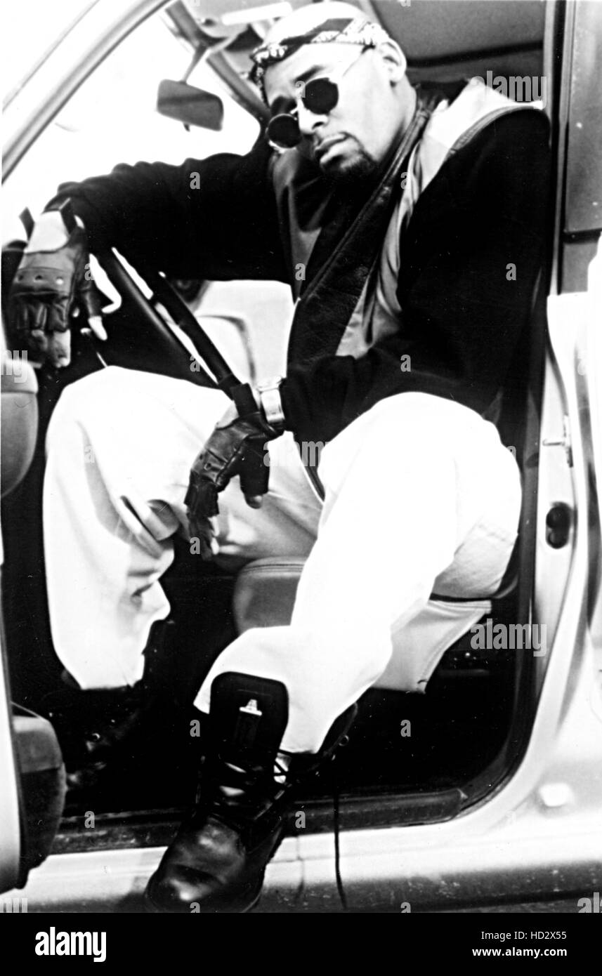R.KELLY, R&B Singer, 1990s portrait. (c)Jive Records. Courtesy: Everett ...