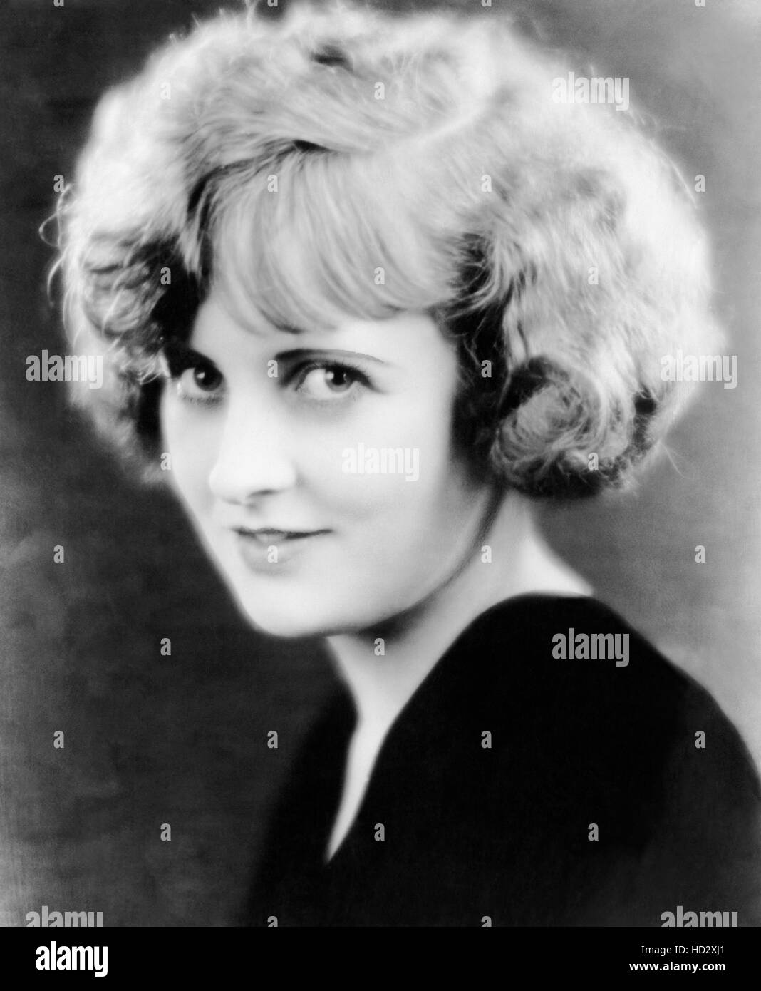 Silent movie actress Ruth Hiatt, 1922 (photo by Albert Witzel Stock ...