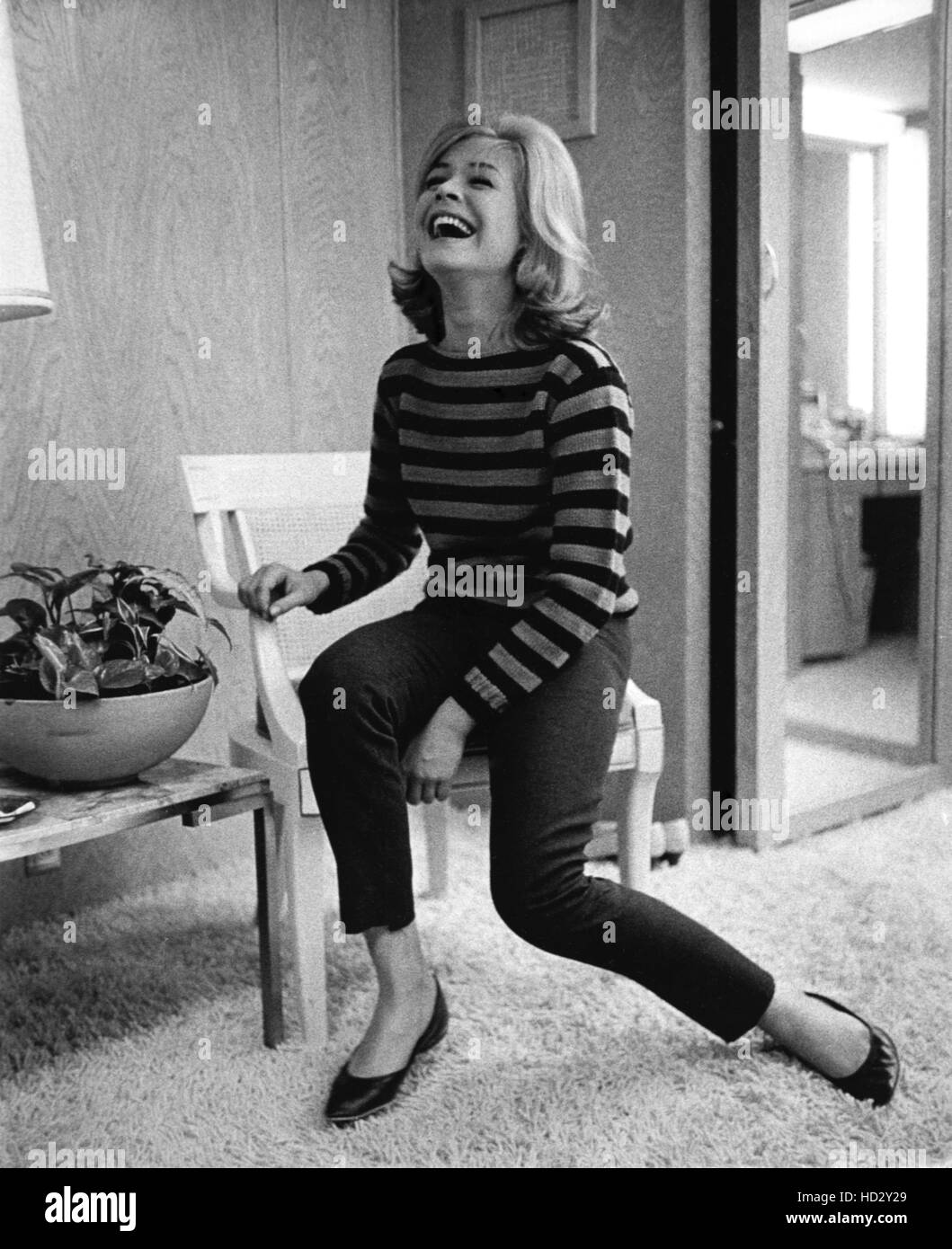 Sandra Dee, 1963, photo: David Sutton / courtesy Everett Collection ...