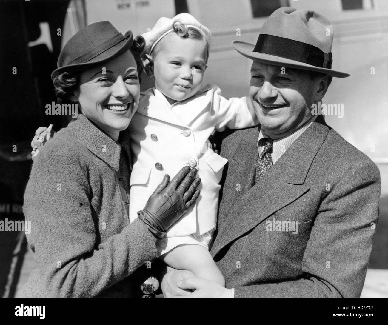 From left: Sally Eilers, Harry Joe Brown, Jr., Harry Joe Brown, Los ...